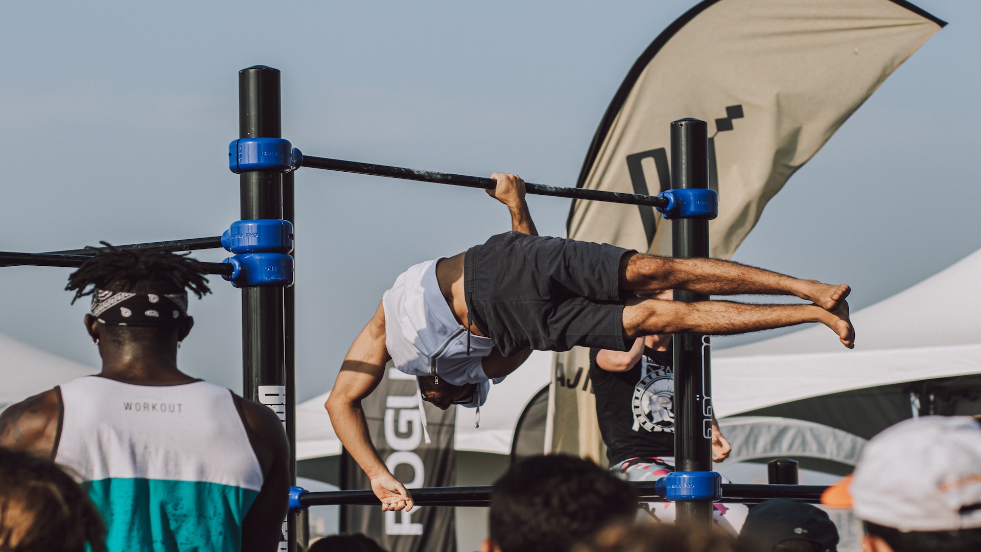 How Many Pull Ups Can the Average Man Do?